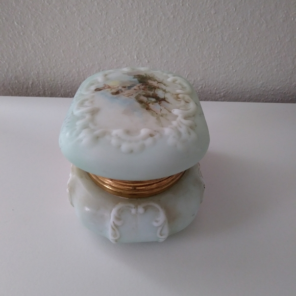 wavecrest | Accents | Antique Wavecrest Glass Dresser Box With Cherubs ...